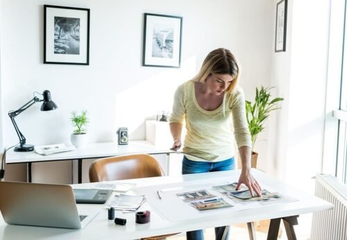 How to become a professional artist – A Beginner’s Guide